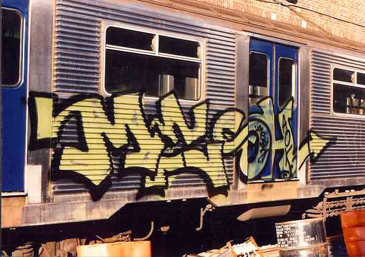 MESH: Vintage Graffiti